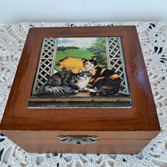 Continental Creations | Storage & Organization | Cats Graphic Art Tile ...